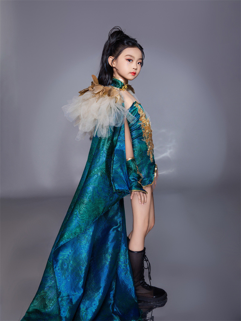 Chinese Style Cloak Malachite Green Girls Catwalk Clothes National ...
