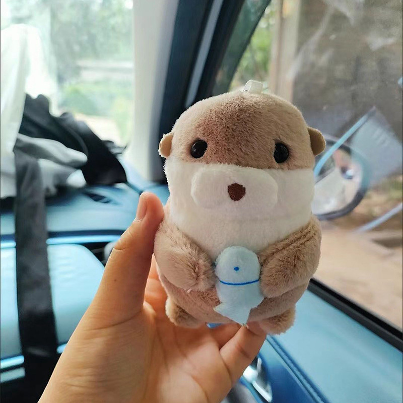 Cute Little Otter Keychain Plush Otters Doll Cartoon Holding Fish ...