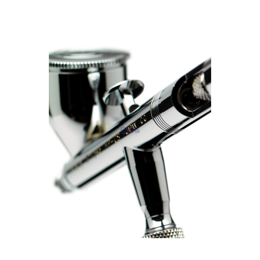 Iwata Eclipse HP-CS Gravity Feed Dual Action Airbrush ECL4500 Iwata ...