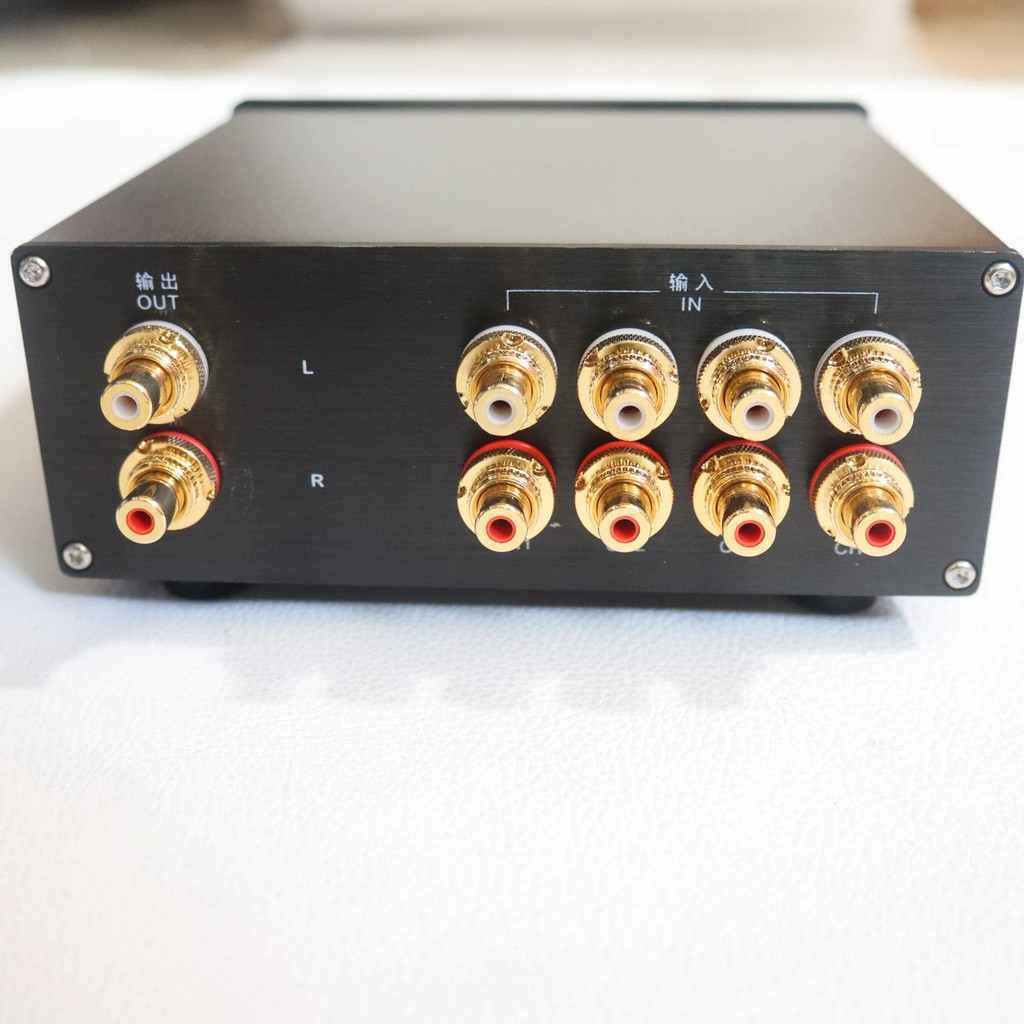 Lossless sound quality 4 In 1 Out,1 channel switching 4 channels High Fidelity RCA Audio Signal ...