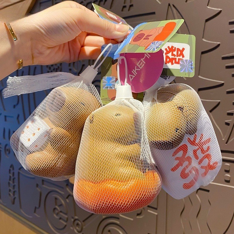 Capabala Ornaments Capybara Squeezing Toy Workers Pinching Playable No ...