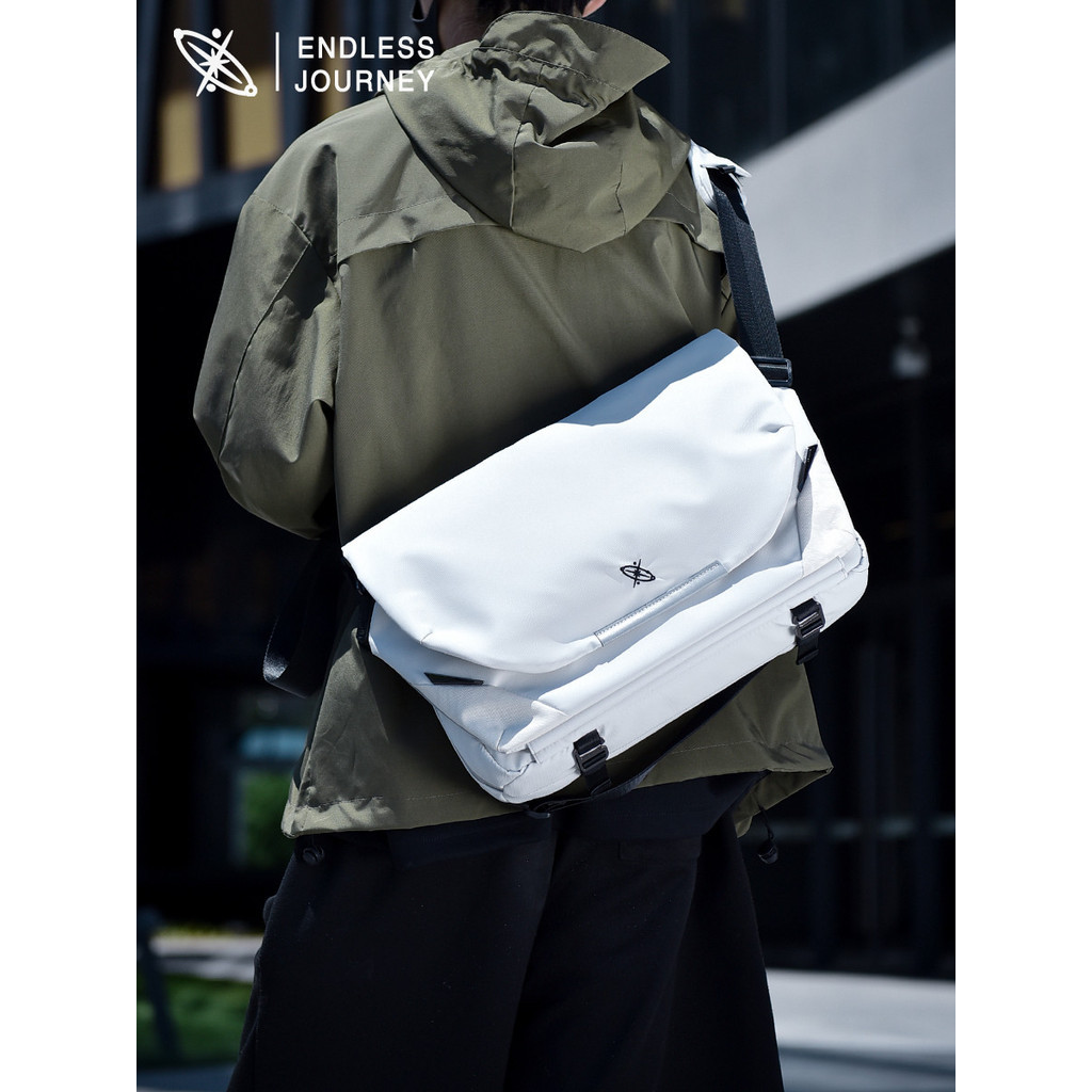 Explore Starry Sky Apollo x1 Magnetic Buckle Messenger Bag Men's ...