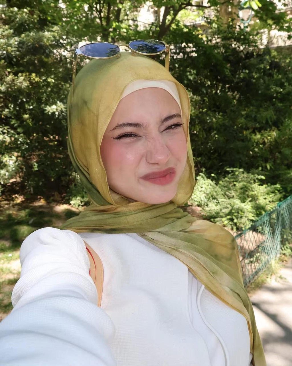 High Quality Printed Hijabs Muslim Hijabs Soft and Smooth Premium ...