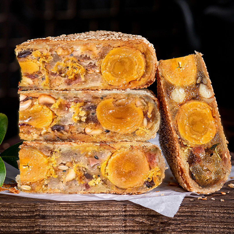 Big Moon Cake Five Kernel Egg Yolk Mid-Autumn Moon Cake-300g | Shopee ...
