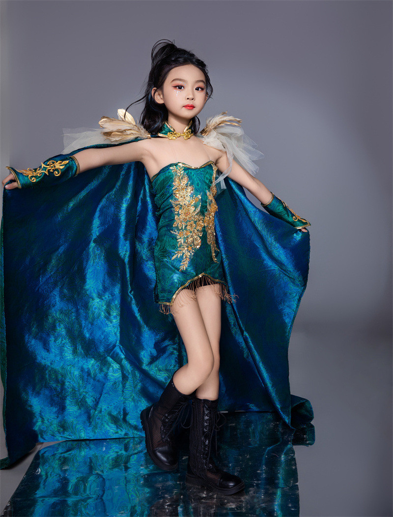 Chinese Style Cloak Malachite Green Girls Catwalk Clothes National ...
