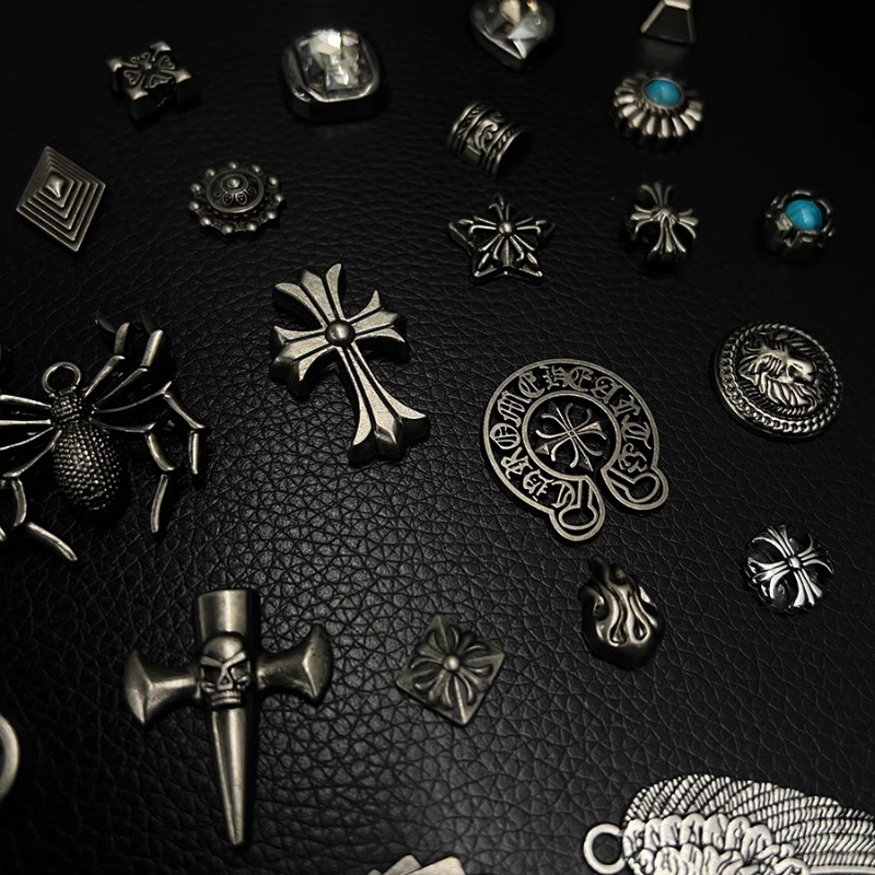 CHROME HEARTS Crocs Shoe Accessories Adaptable Cross Shoe Buckle ...