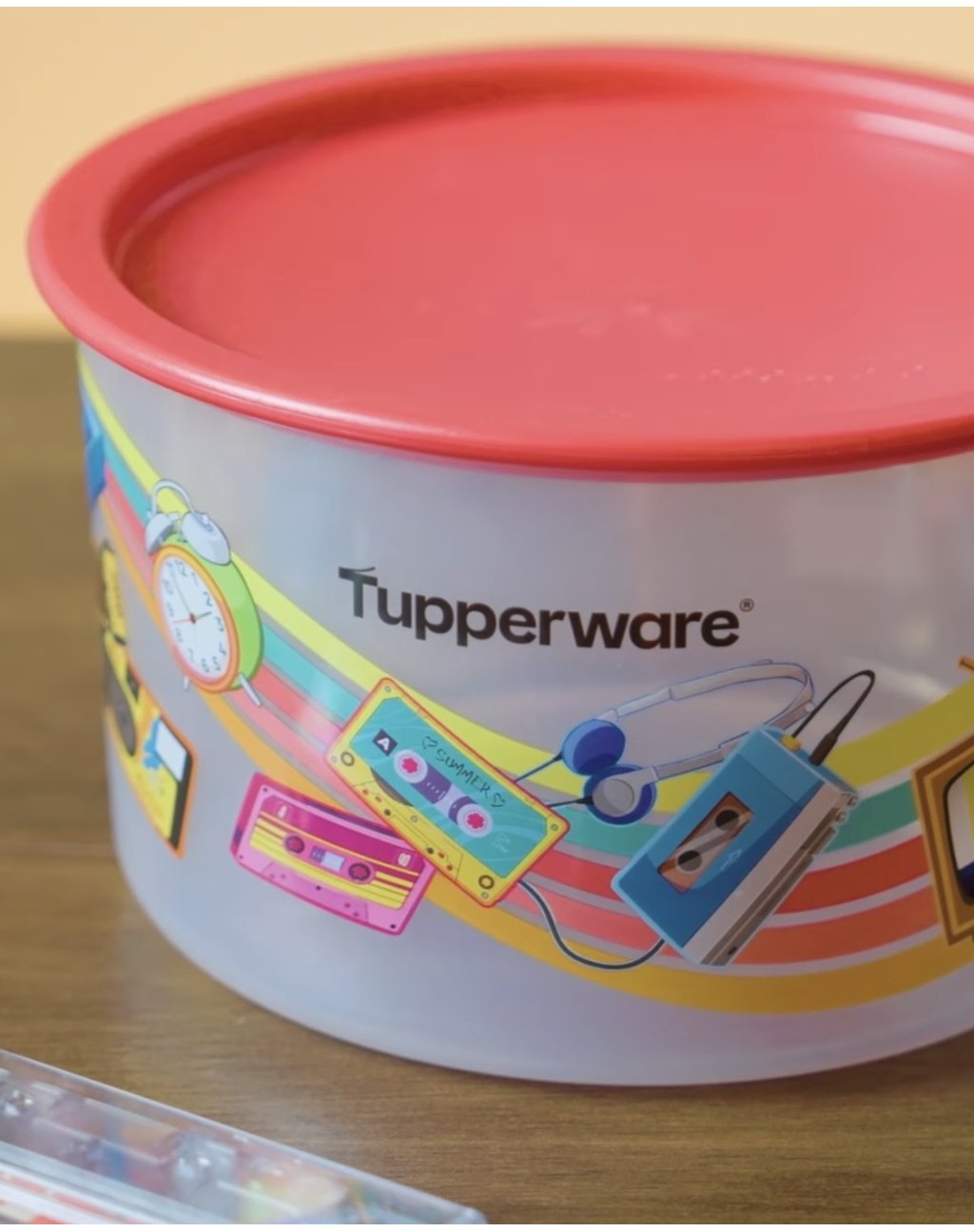 Tupperware Throwback One Touch Medium Set (3pcs) / Food Storage Box/ Airtight Container/ Liquid ...