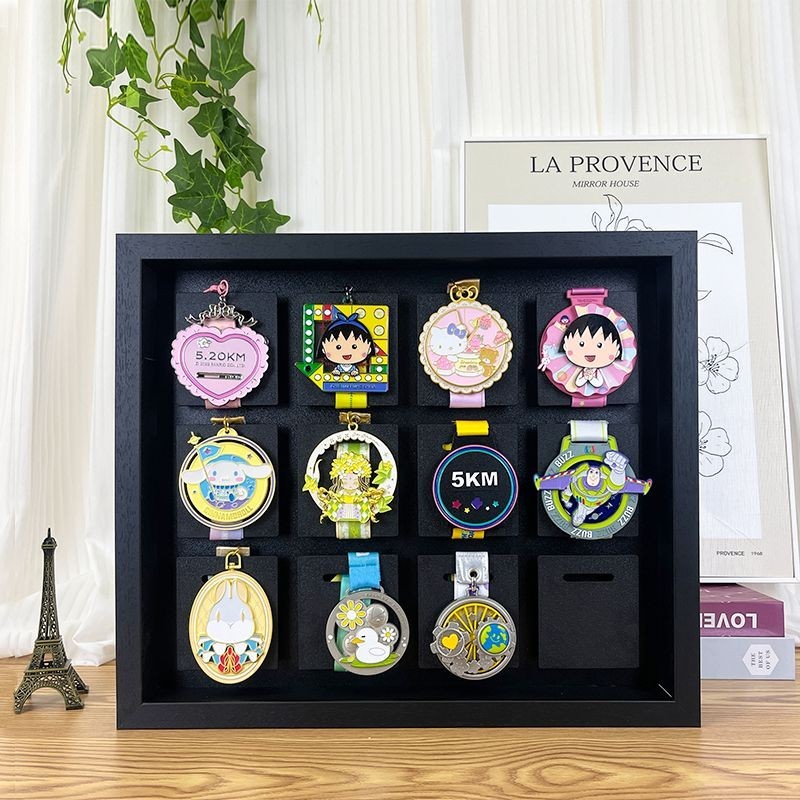 medal storage box//// Marathon Medal Display Rack, Wall-mounted Running ...