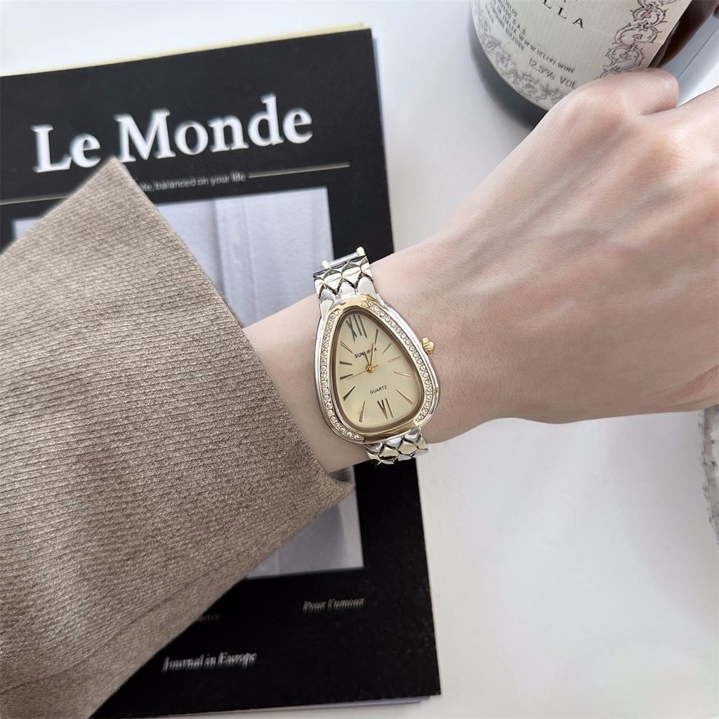Niche Brand Different Snake-Shaped Watch Female Light Luxury ins Style ...