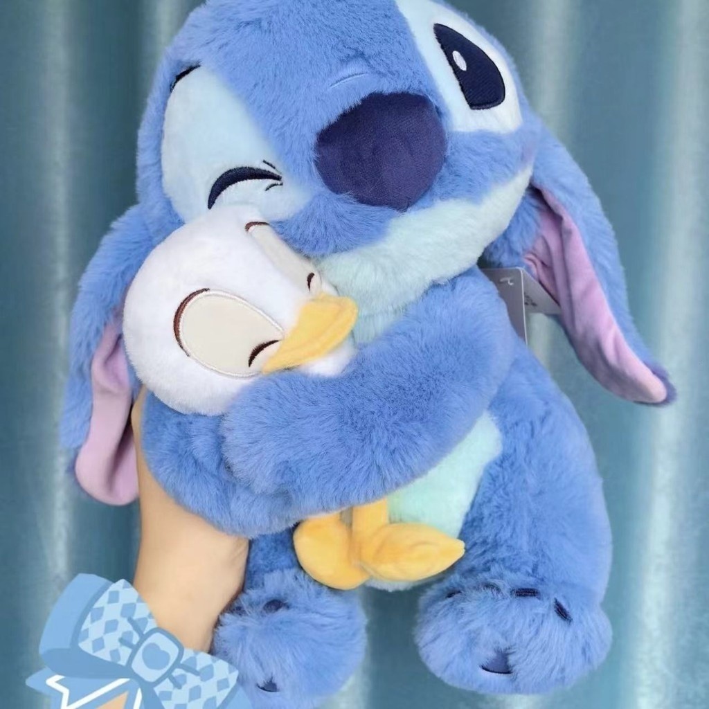 Disney Stitch Donald Duck Hug Donald Duck Stitch Duck Holding Stitch ...