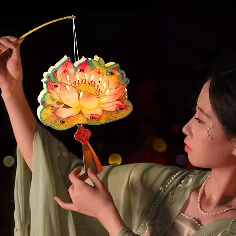 Cute Rabbit Shape Lantern Lotus Koi Fish Handheld Lanterns Material ...