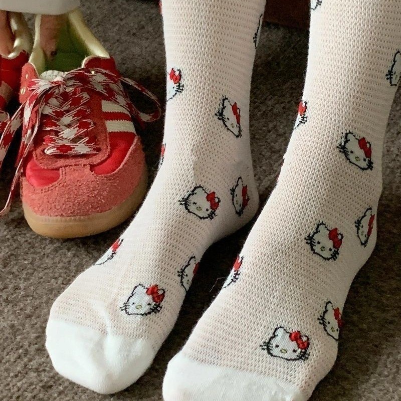 2024 Fashion Japanese Cute Cartoon hello kitty Mid-tube Socks Summer ...