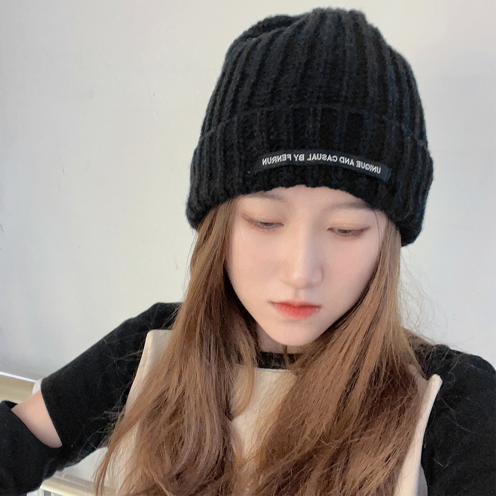 Comfortable Warm Knitted Woolen Beanies - Stylish Thick Windproof Hat ...