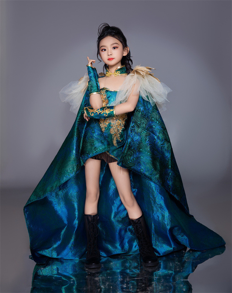 Chinese Style Cloak Malachite Green Girls Catwalk Clothes National ...