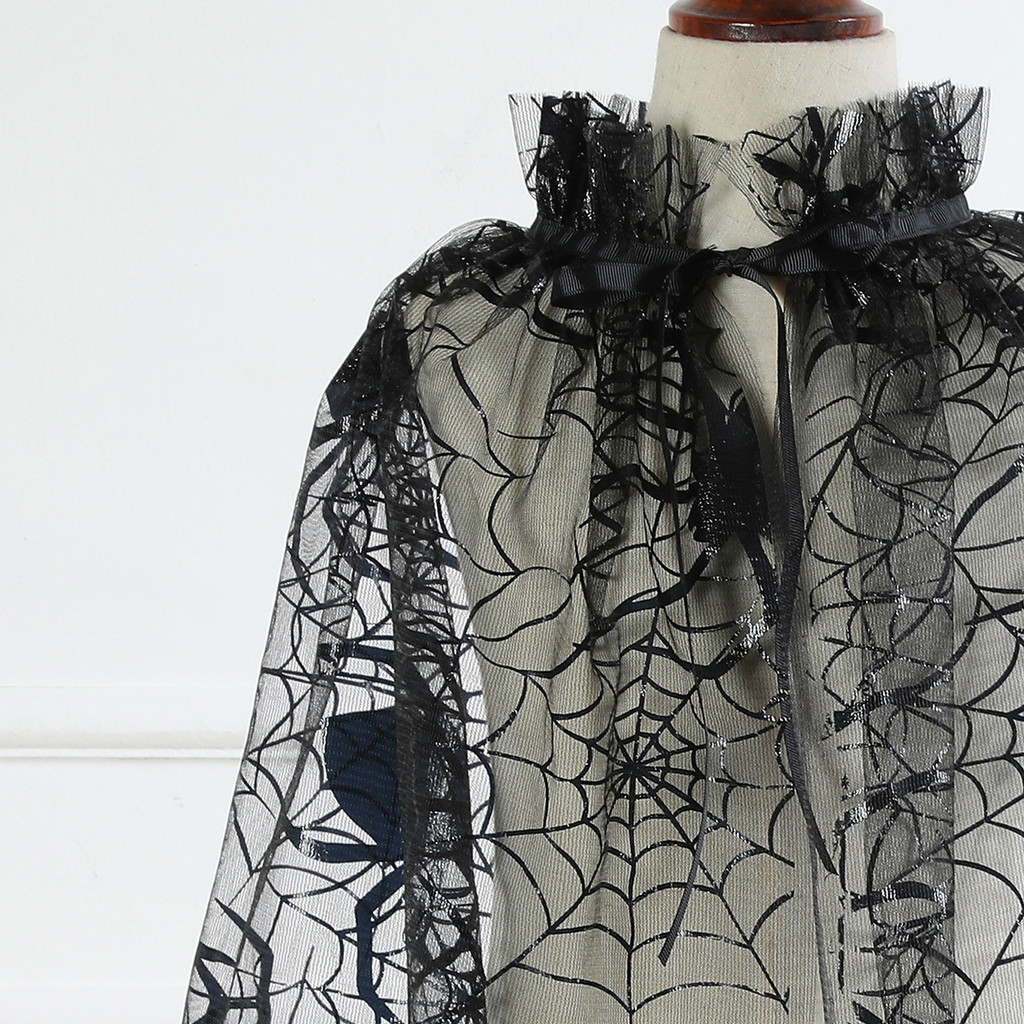 Children's Halloween Gauze Cloak Girl Wearing A Spider Bat Lace Cloak ...