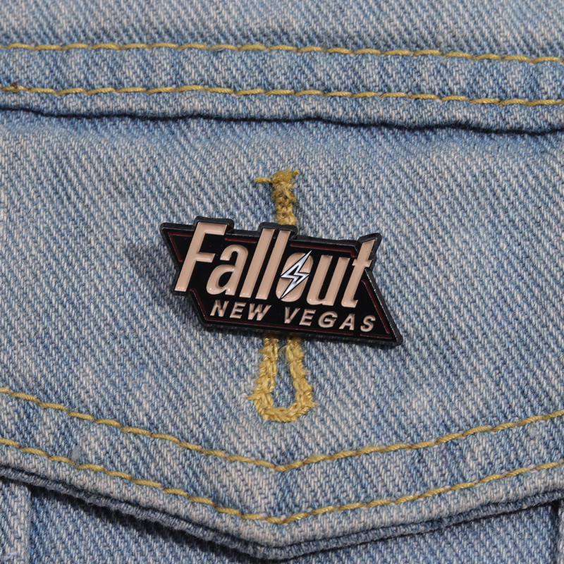 Fallout New Vegas Pin Brooch Creative Quotes Text Sign Metal Brooch ...