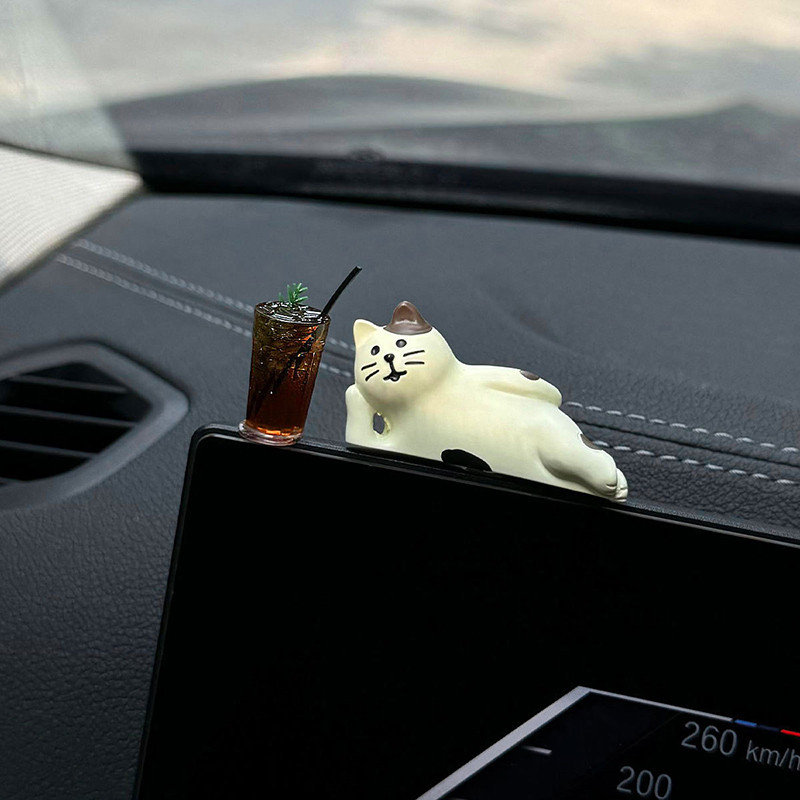 Cute Car Interior Decoration Ornaments Mini Cat Action Figure Auto ...