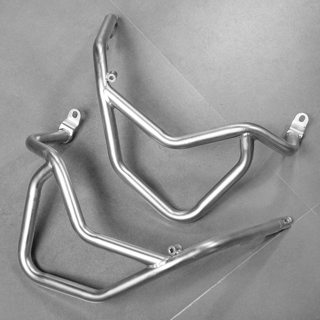 Engine Guard Crash Bars Bumper Stunt Cage For BMW R1300GS R 1300GS ...