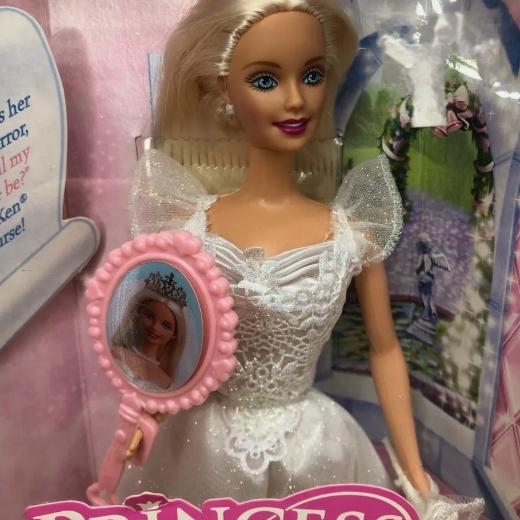 Barbie Princess Bride With Mirror 2001 Doll芭比公主新娘婚礼镜子娃娃 WBZ3 | Shopee ...