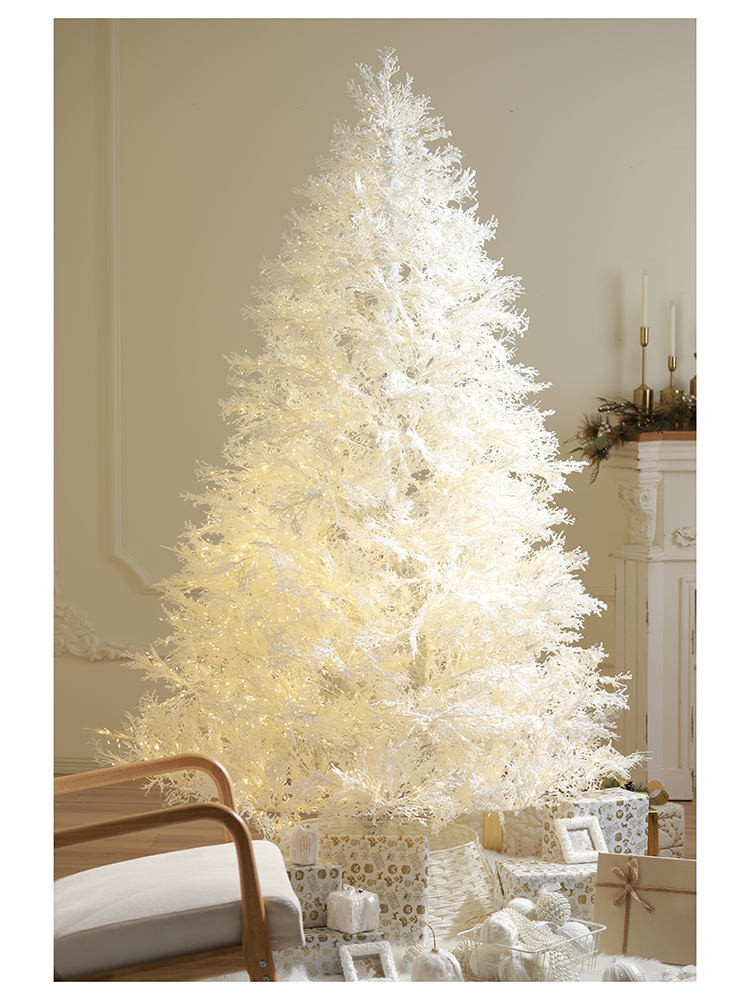 White Christmas Tree Simple Christmas Window Decoration Scene Layout ...
