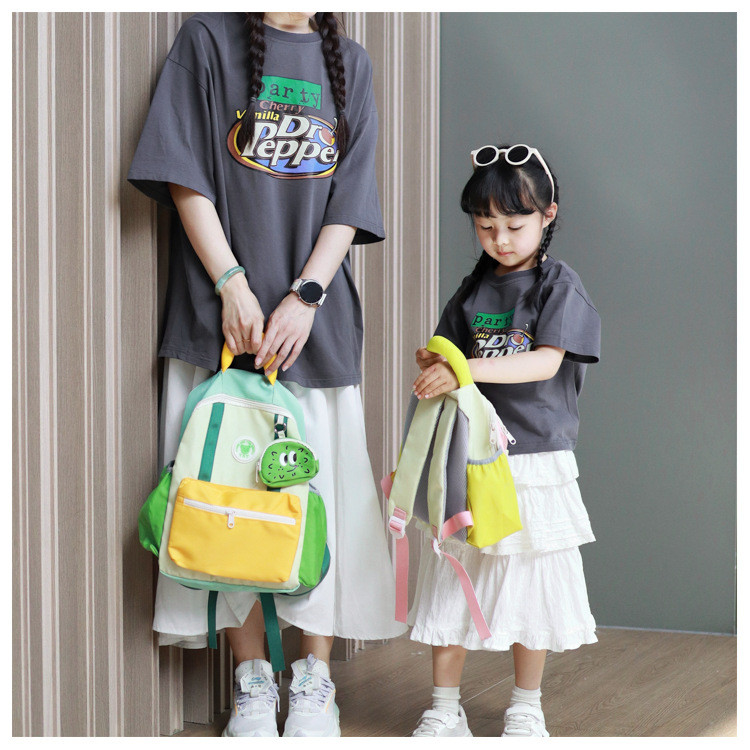 Korean style contrasting color boys' and girls' backpacks, cute ...