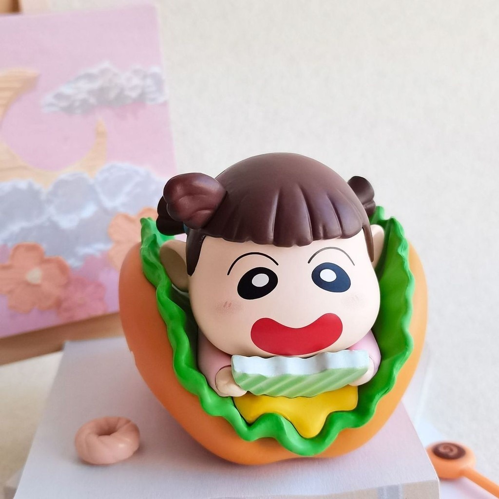 Crayon Shin-Chan Anime Merchandise Cartoon Burger Crayon Shin-Chan Doll ...