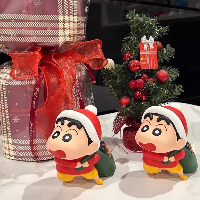 Christmas Kawaii Snowman Crayon Shin-chan Figure Christmas Tree ...