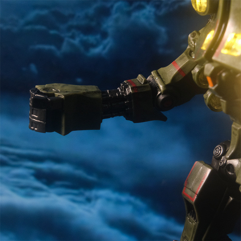 Pacific Rim Cherno Alpha Action Figures Deluxe Light Edition Glowing ...