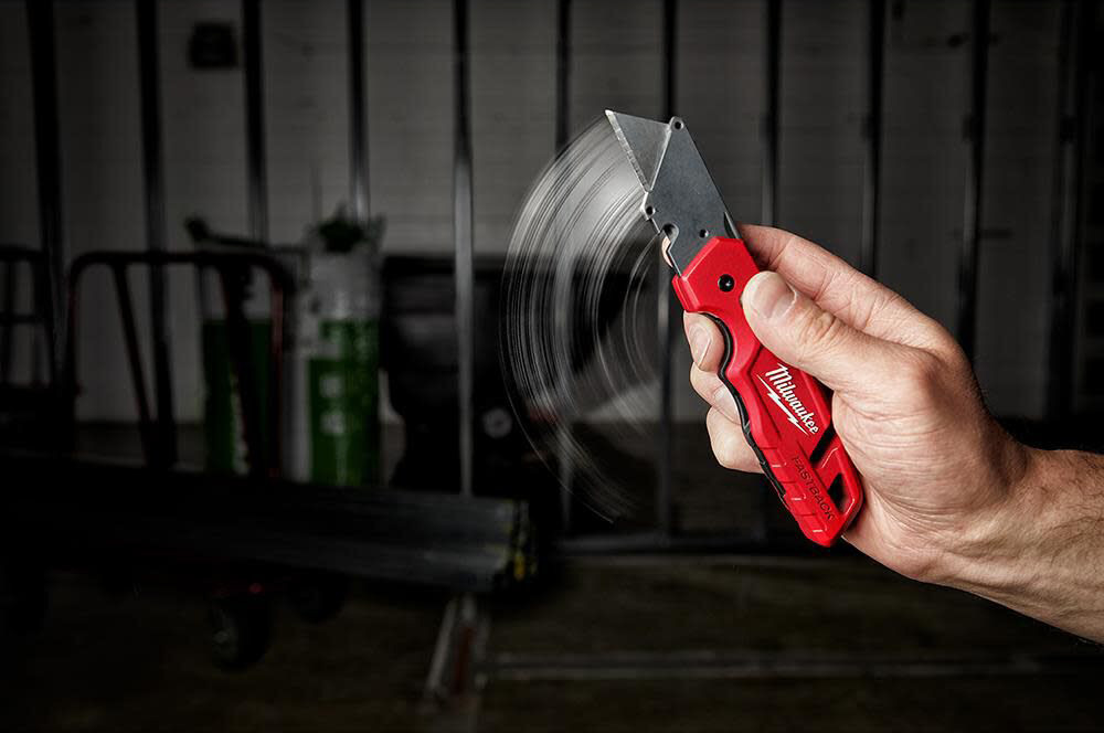 Milwaukee 48-22-1502 FASTBACK™ Folding Utility Knife with Blade Storage ...