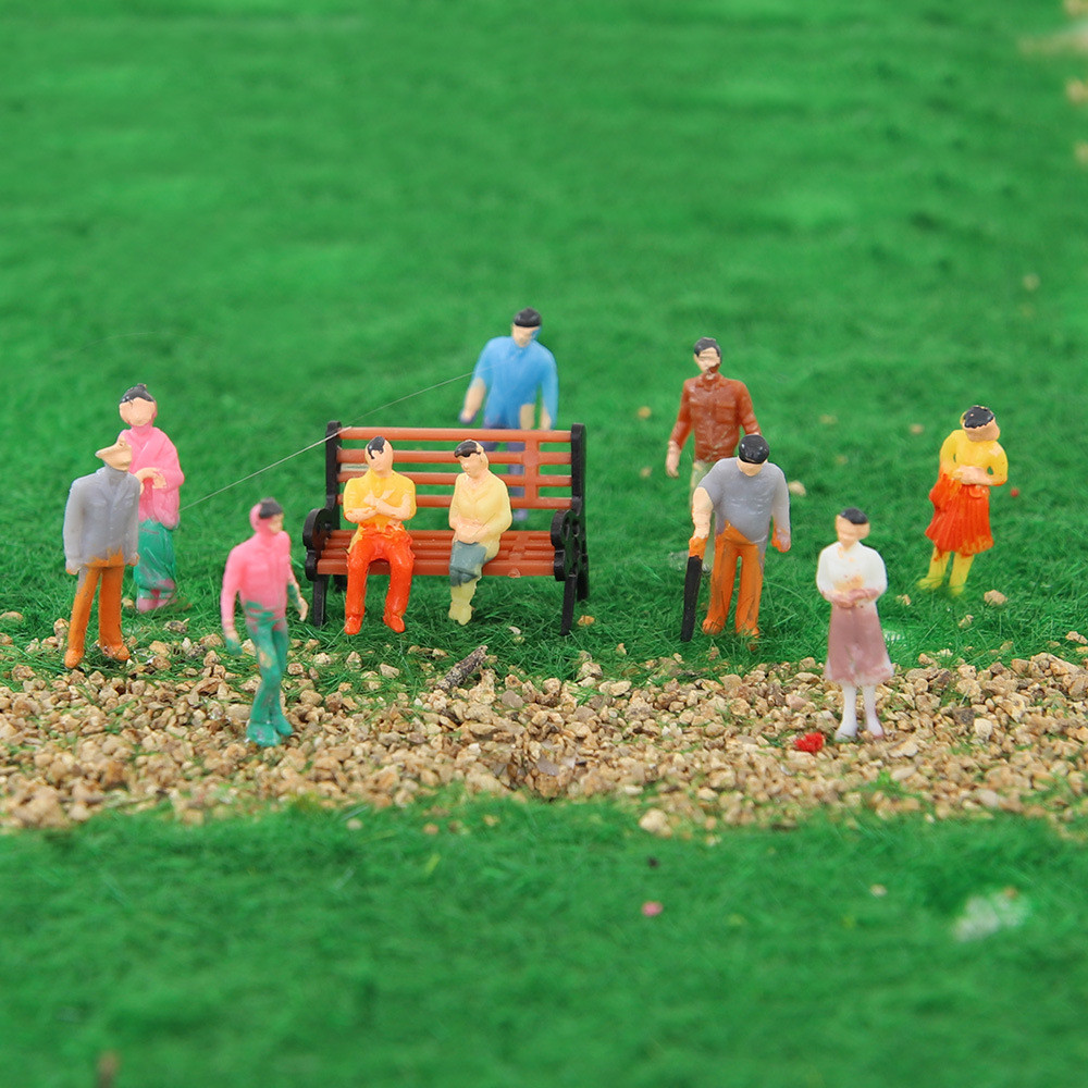 100 Count Vibrant Plastic Miniature Character Models In 1 To 200 Scale ...