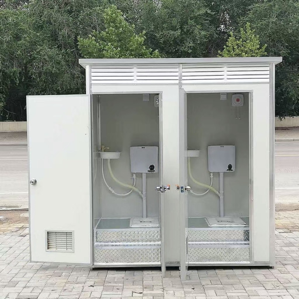 Large Outdoor Mobile Toilet Bathroom Scenic Toilet Public Toilet Shower ...