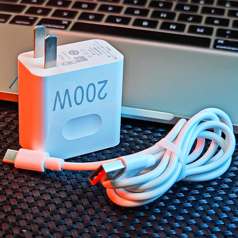 Universal 200W Fast Charging Mobile Phone Charger Adapter & Quick ...