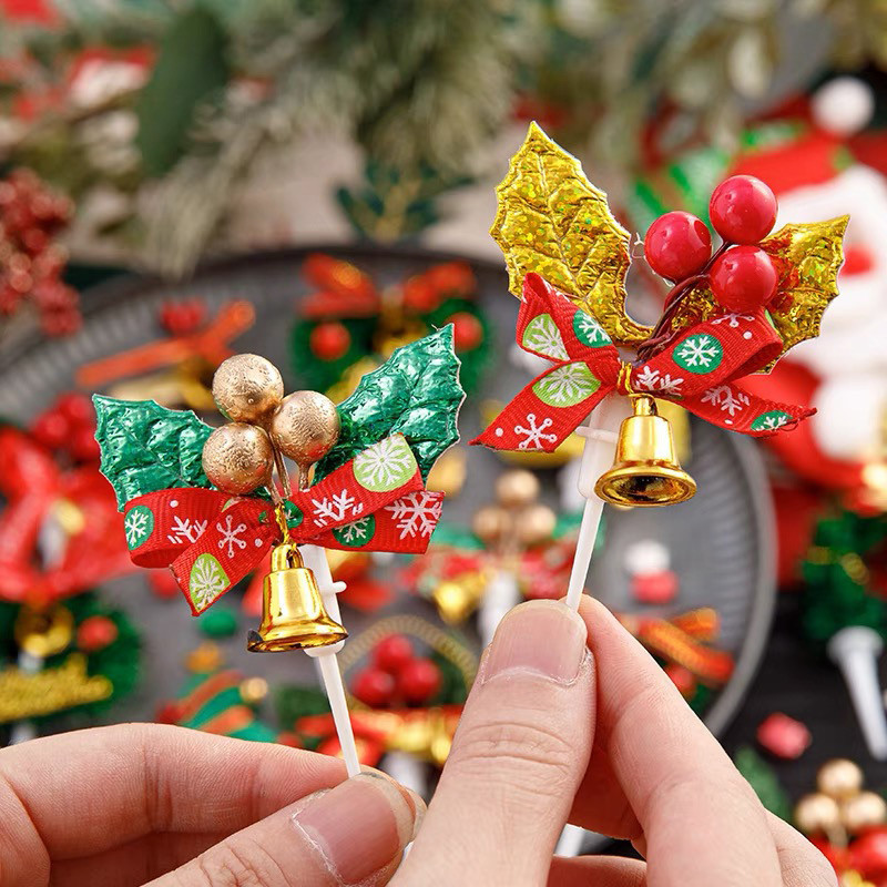 2026 Christmas Cake Toppers Grass Circle Cake Decoration Plugin Leaf ...