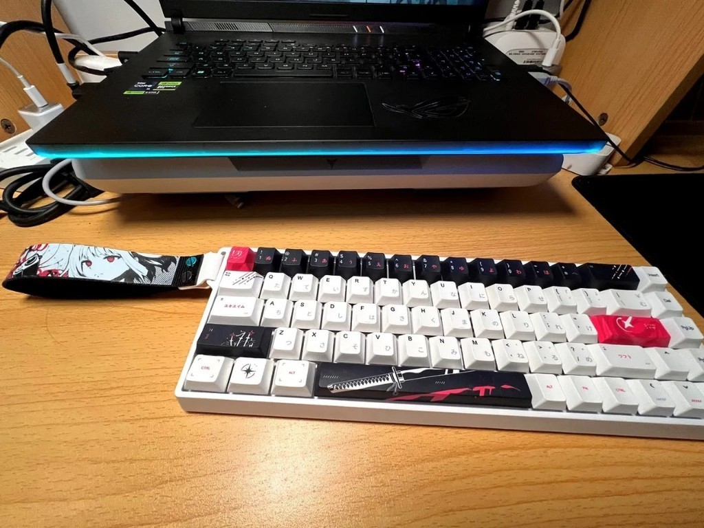 Wooting MAD 68 Keyboard Strap Decoration DIY Cool CSGO Anime Girl Yuki ...