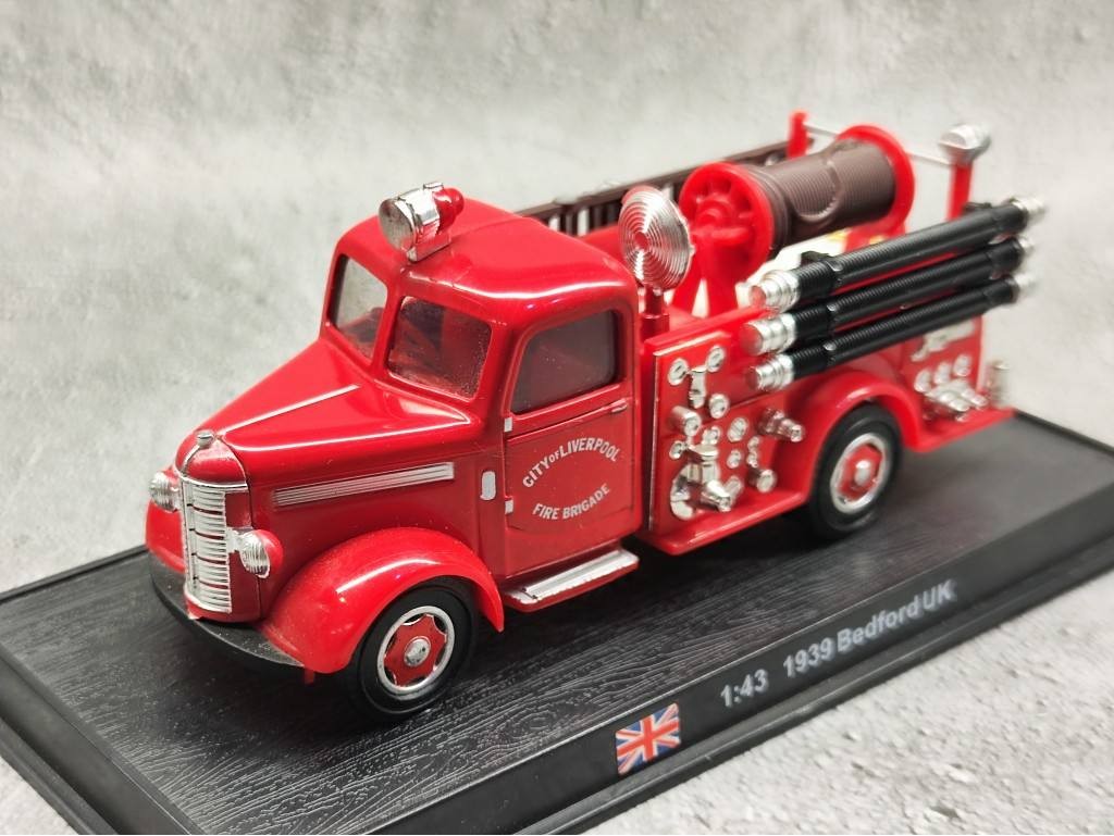 Amer 1/43 UK 1939 bedford UK Alloy Water Belt Fire Truck Collectible ...