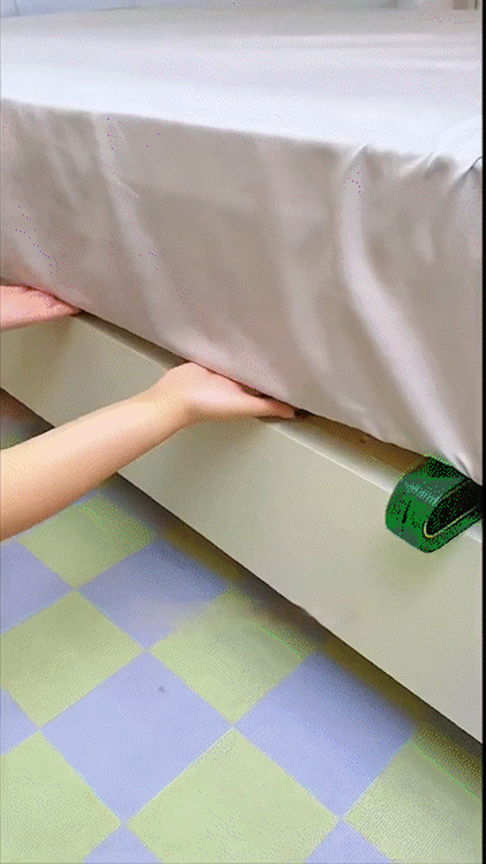 ⚡Limited time special offer⚡[Hands-free Bed Sheet Arranging Securing ...