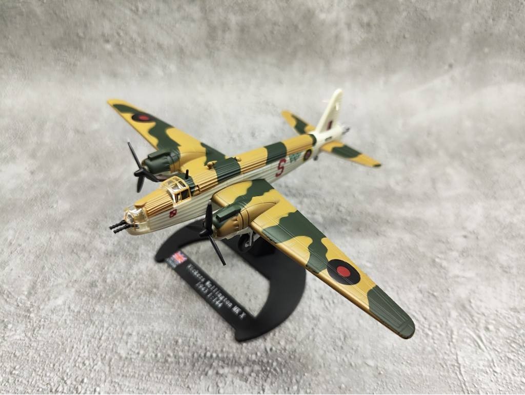 Planes planes1/144 British World War II Wellington Bomber Alloy ...