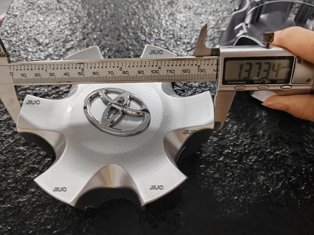 1/4 Pcs Toyota Fortuner 2005-2012 alloy wheel cover (4260B-0K020 ...