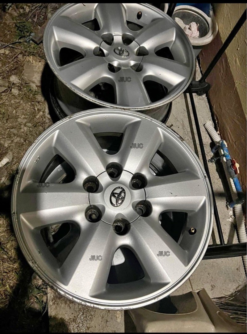 1/4 Pcs Toyota Fortuner 2005-2012 alloy wheel cover (4260B-0K020 ...