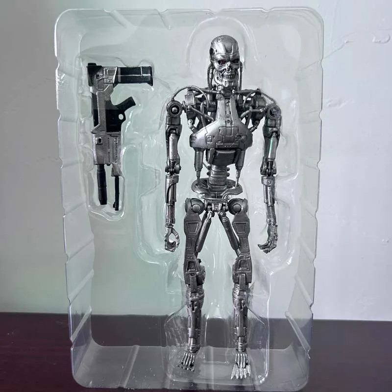 NECA Figure Terminator Genesis T-800 Guardian Terminator Endoskeleton ...