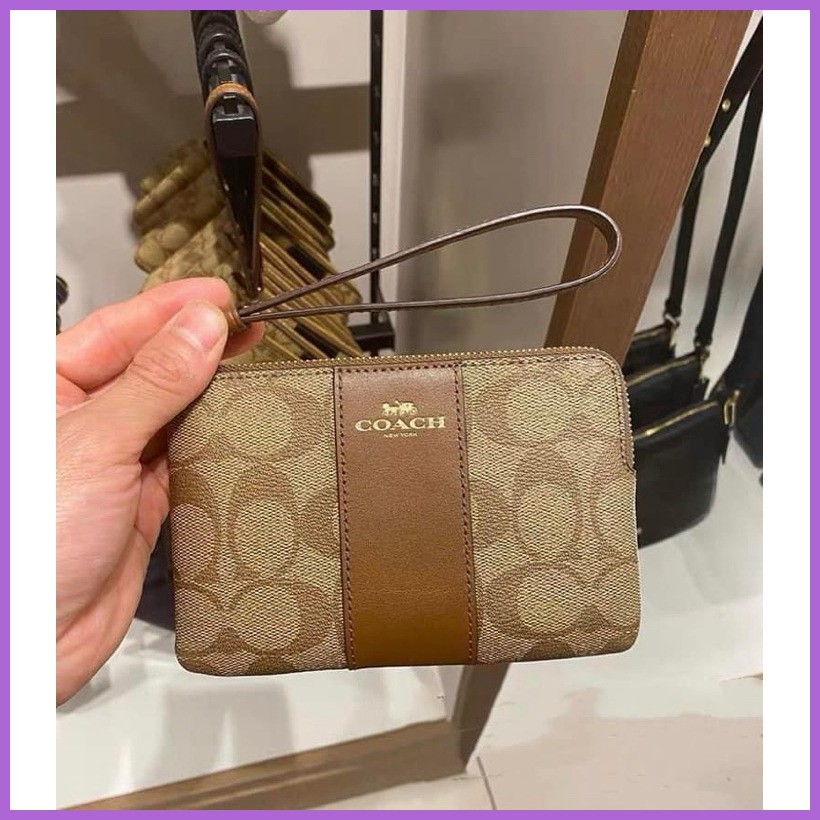 Authentic CoAcH Signature Wrislet ( 15x10cm) | Shopee Malaysia