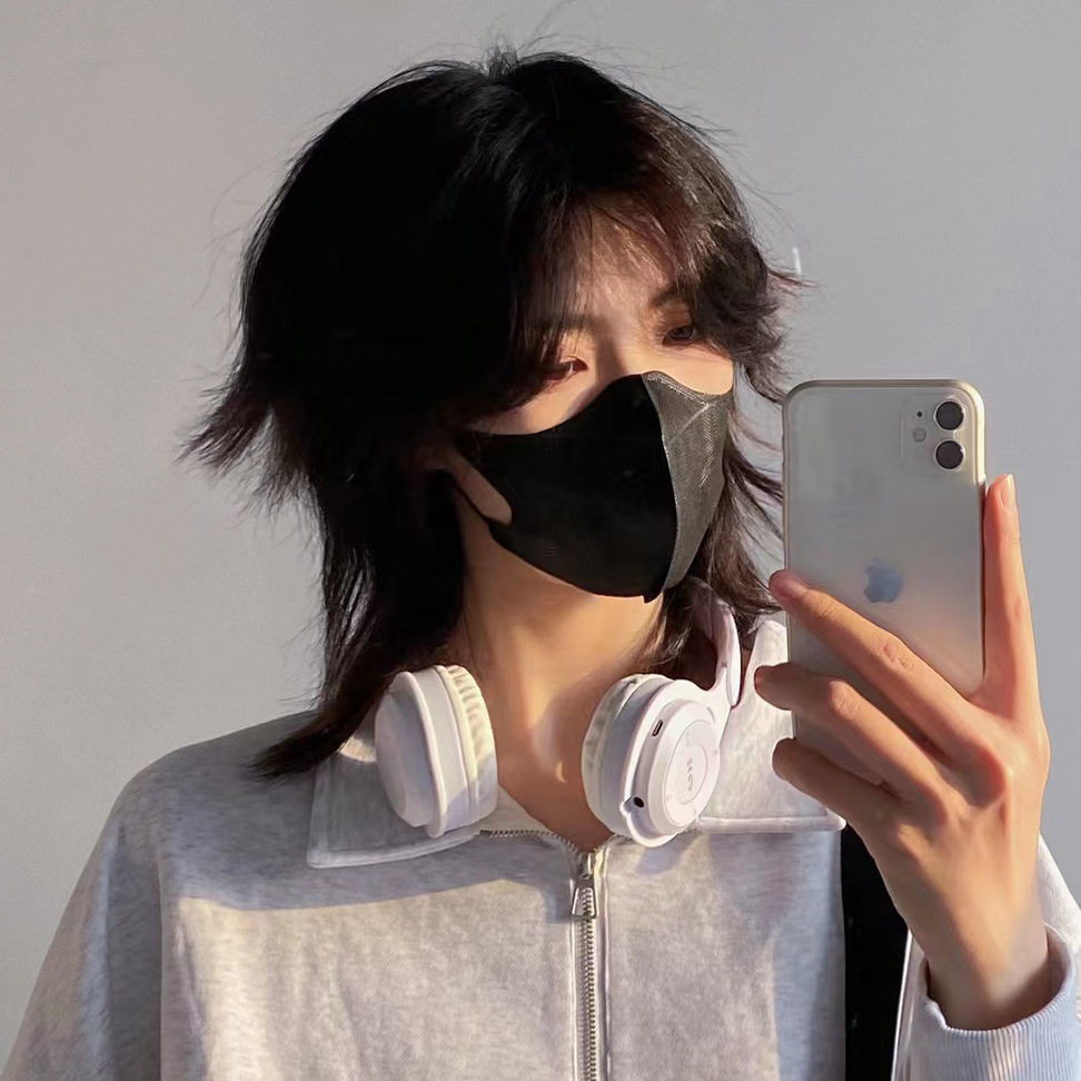 Stylish Men's Wolf Tail Medium-Length Hair Fluffy Mullet Men's Fashion ...