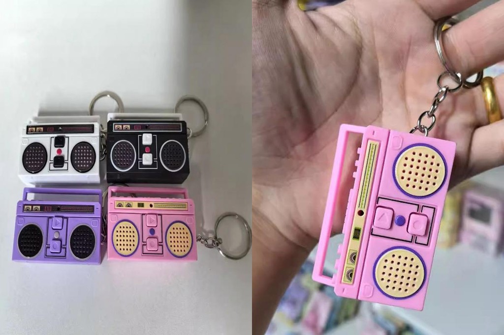[New] Couple Gift Keychain Recordable Keychain Retro Tape Recorder ...