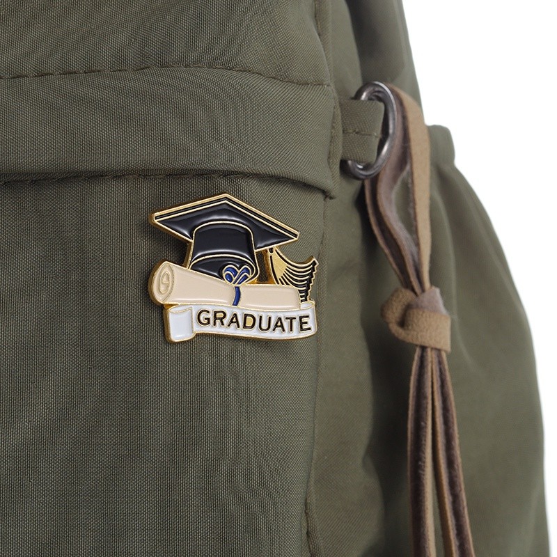 Graduation Brooch Bachelor Hat Enamel Pin Graduation Gift for Graduates ...