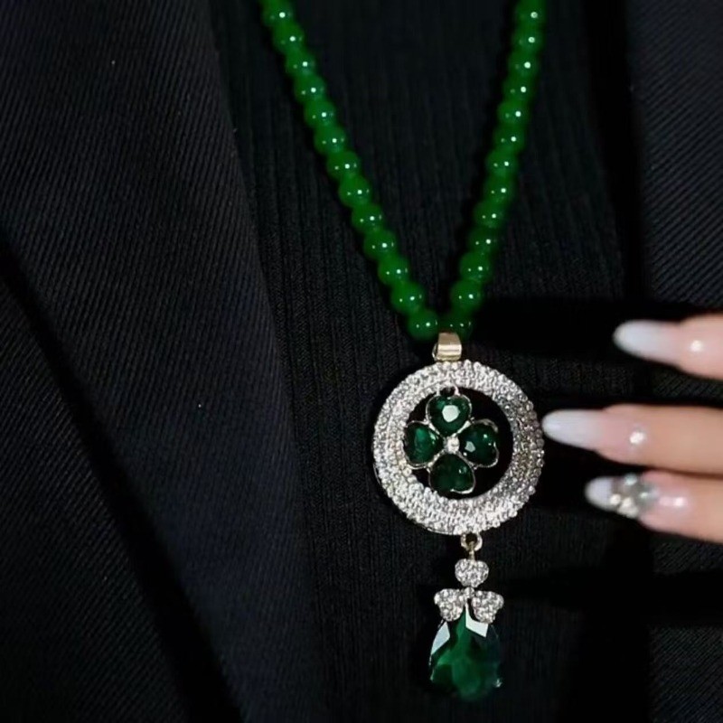 New Chinese Style Inlaid Rhinestone Four-Leaf Clover Pendant Necklace ...