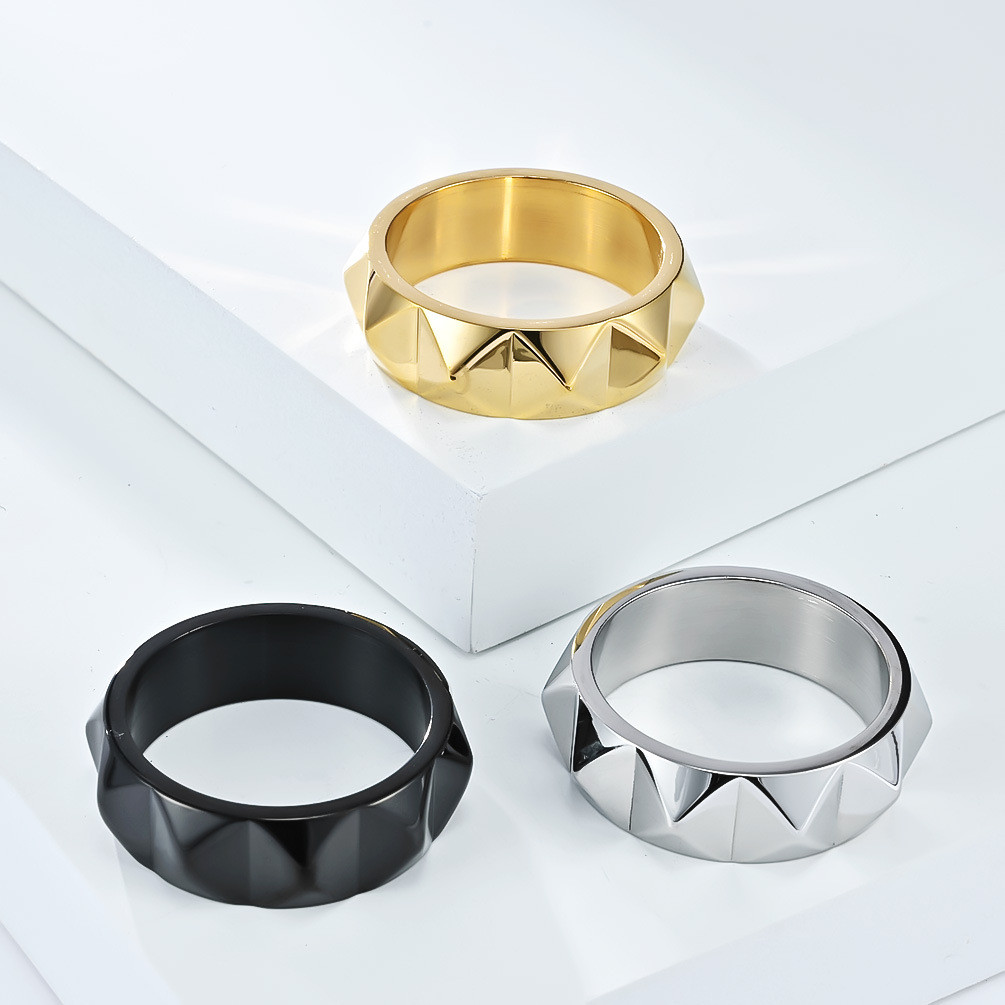 Tactical Self-Defense Spike Ring for Men Cone Shape Titanium Steel ...