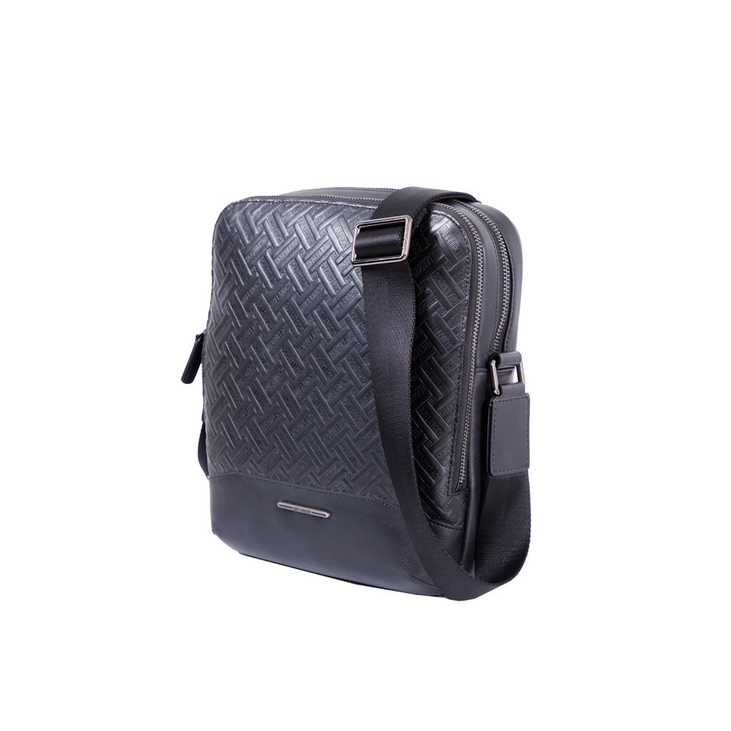 Guy Laroche Men's Cross Body Shoulder Bag Model MGC0323C-Black | Shopee ...