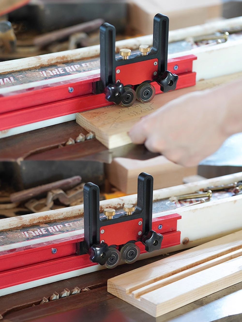 Taiwan Shipment Saw Table Pressure Device Modified Rail Slide Safety ...