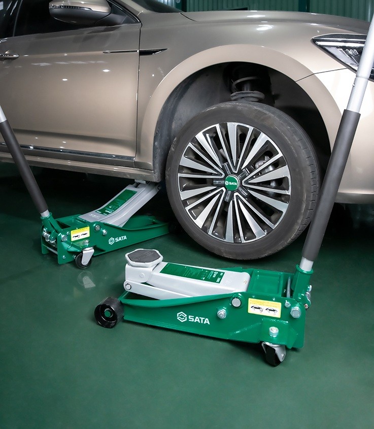 SATA 3-TON HEAVY DUTY LOW PROFILE SERVICE FLOOR JACK 97813A | Shopee ...