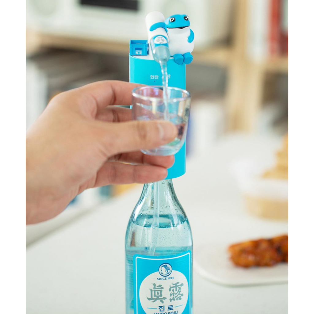 Jinro Soju Dispenser / Toad shape Fun to use with friends | Shopee Malaysia
